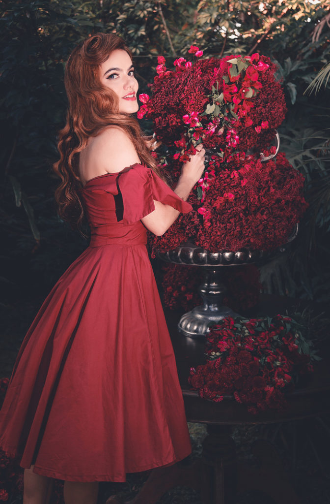 Pin-Up do Mês dá boas-vindas à Primavera inspirado nas floristas ...